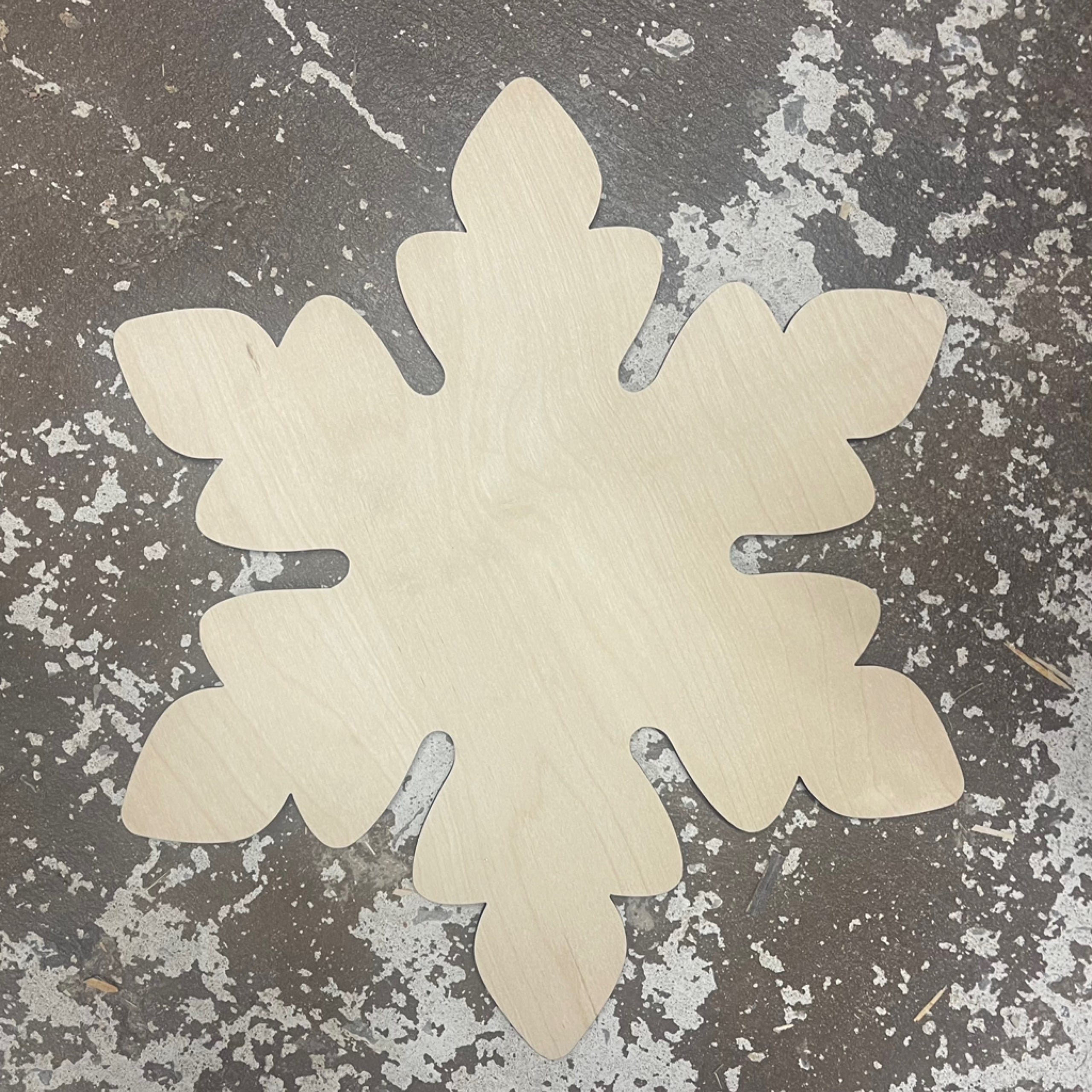 50% OFF SHAPE OF THE WEEK- Chunky Snowflake Wooden Craft Circle | MR ...